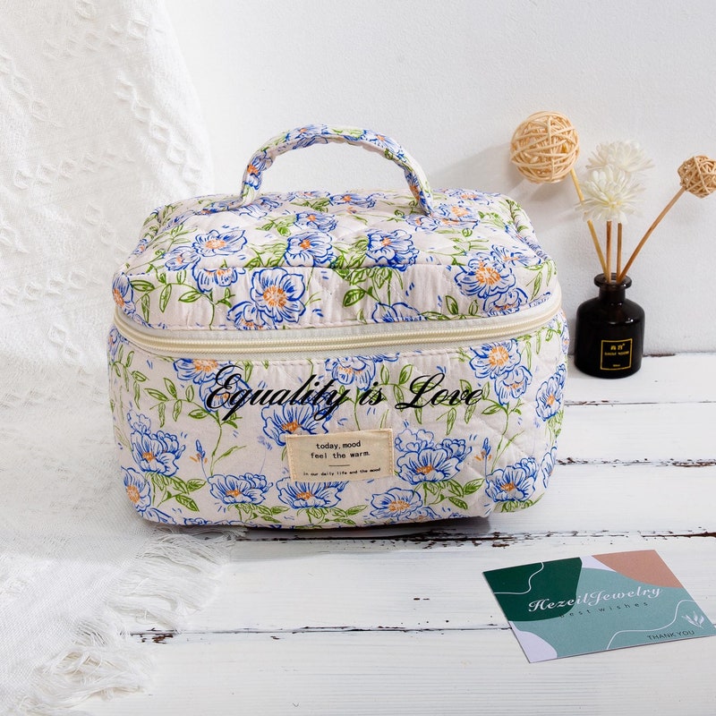 Flower Makeup Kit - Etsy