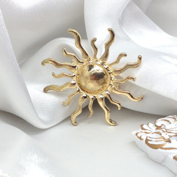 Sun Brooch - Etsy