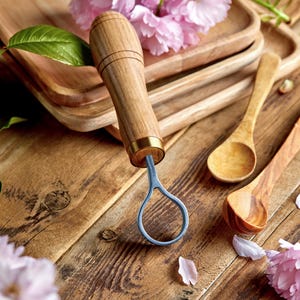 Wood Carving Scorp Knife. Round Carving Tool for Spoons, Bowls and Cups ...