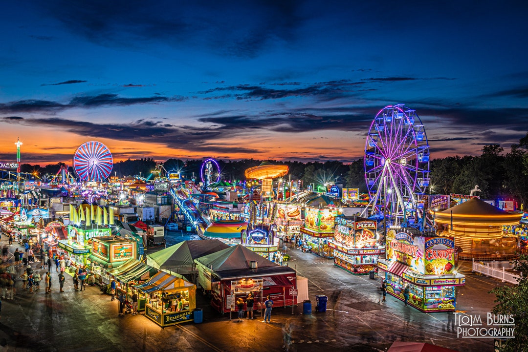 Photo Sunset at the Erie County Fair Midway - Etsy