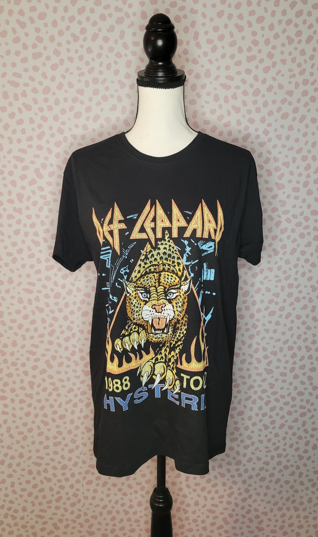 Def Leppard Hysteria '88 Vintage Style Band Tee, Back Graphics, Men's ...