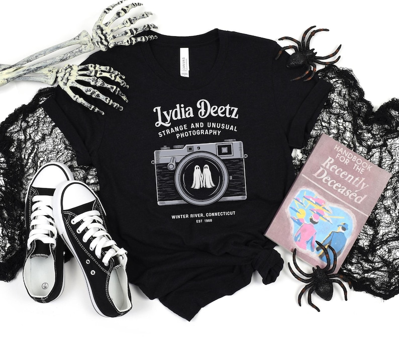 Lydia Deetz Strange & Unusual Photography T-shirt - Vintage Gothic ...