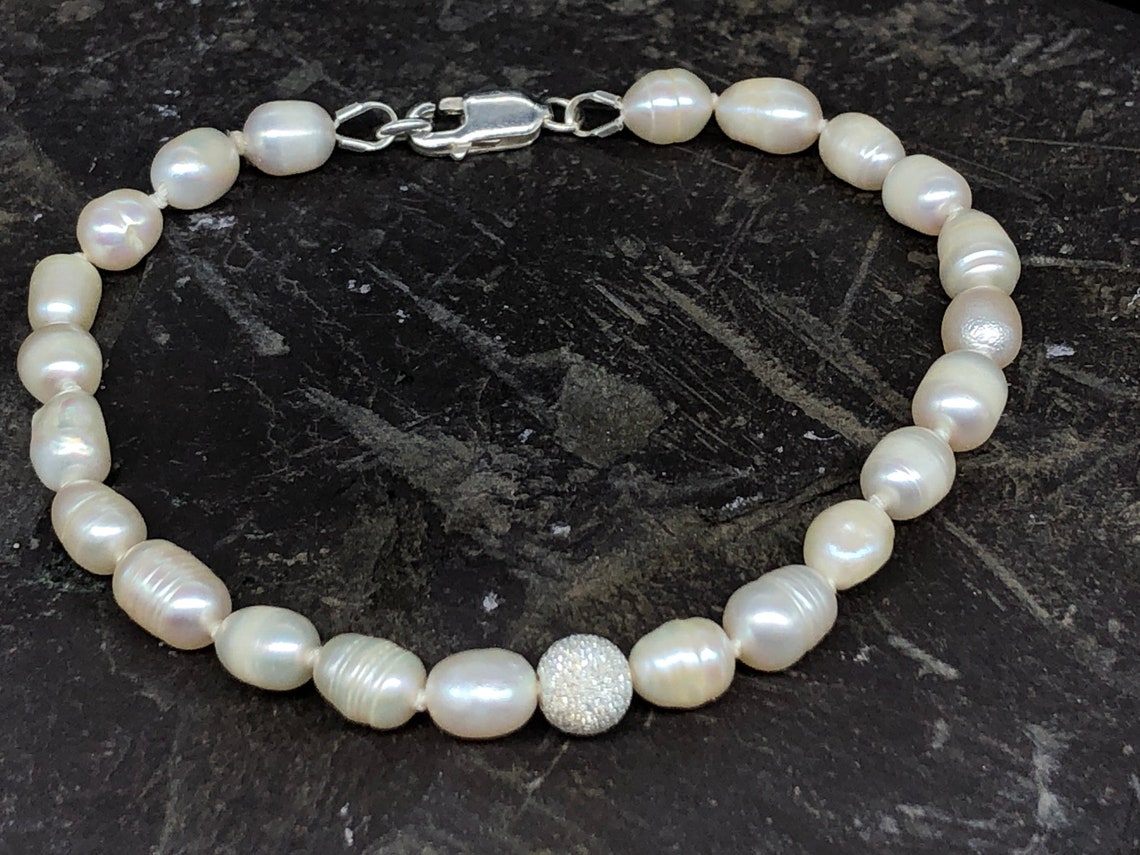 Stardust Silver Ball and White Freshwater Cultured Pearl Bracelet - Etsy