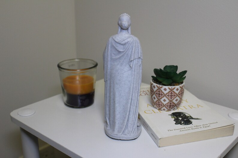 Zenobia in Chains Statue Sculpture of the Queen of the - Etsy