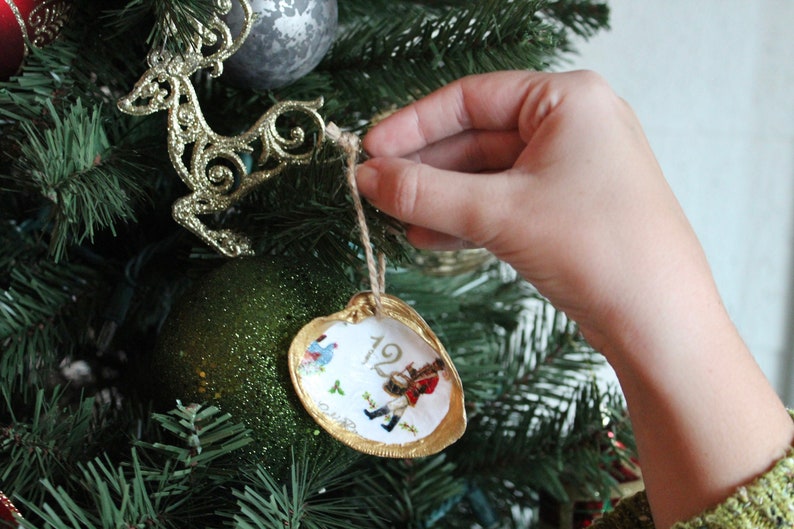 Decoupaged Oyster Shell Christmas Ornament - Etsy