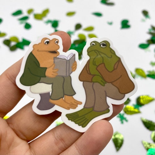 Winter Frog and Toad Vinyl Sticker - Etsy