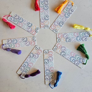 Smiley Face Bookmark - Etsy
