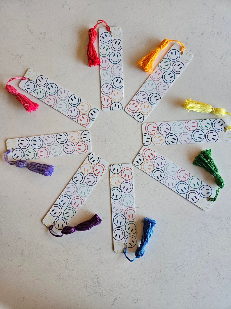 Smiley Face Bookmark - Etsy
