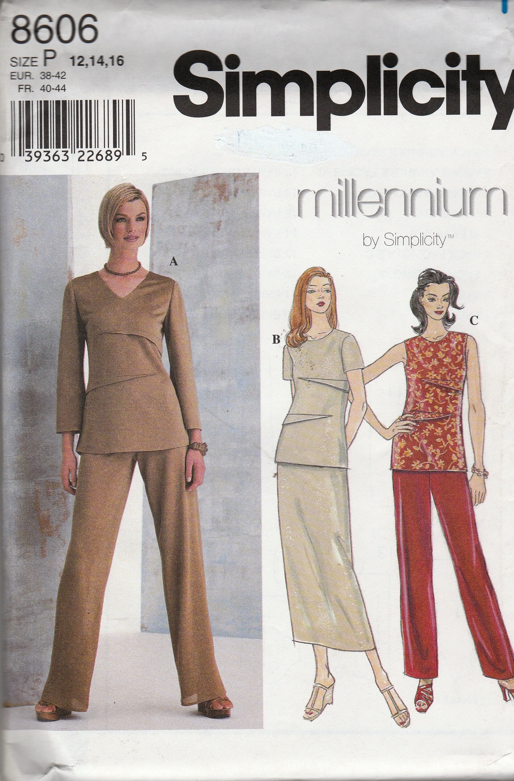 Simplicity 8606 Semi Fitted Tunics with Sleeve Variations Factory ...