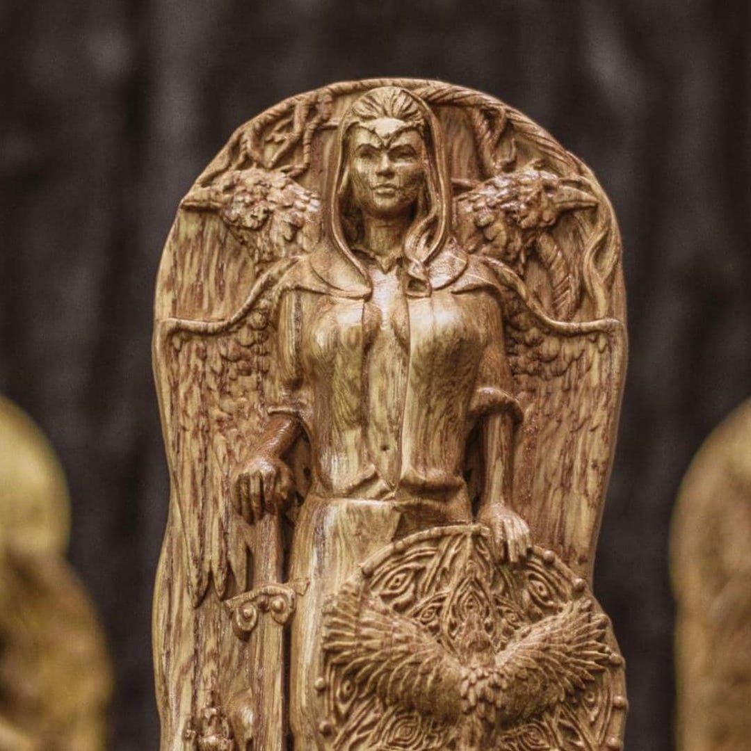 Hand-carved Morrígan Statue: Celtic Raven Queen Altar Decor - Etsy UK