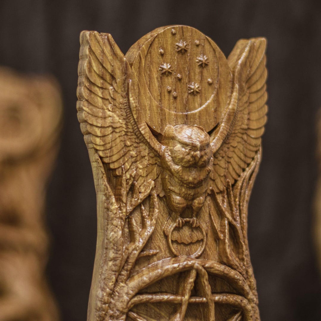 Hand-carved Oak Hecate Owl Statue: Wiccan Altar Decor - Etsy