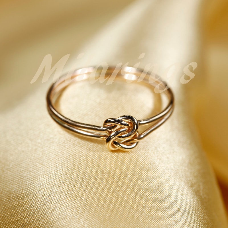 Figure 8 Knot Ring - Etsy