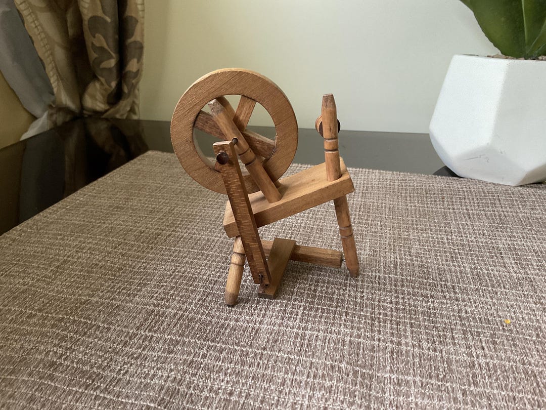 Miniature Wooden Spinning Wheel - Etsy