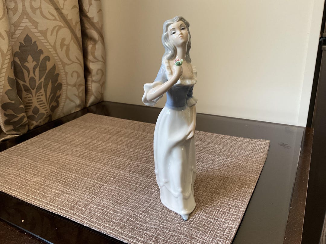 Tengra Porcelain Figurine Girl With Flower - Etsy