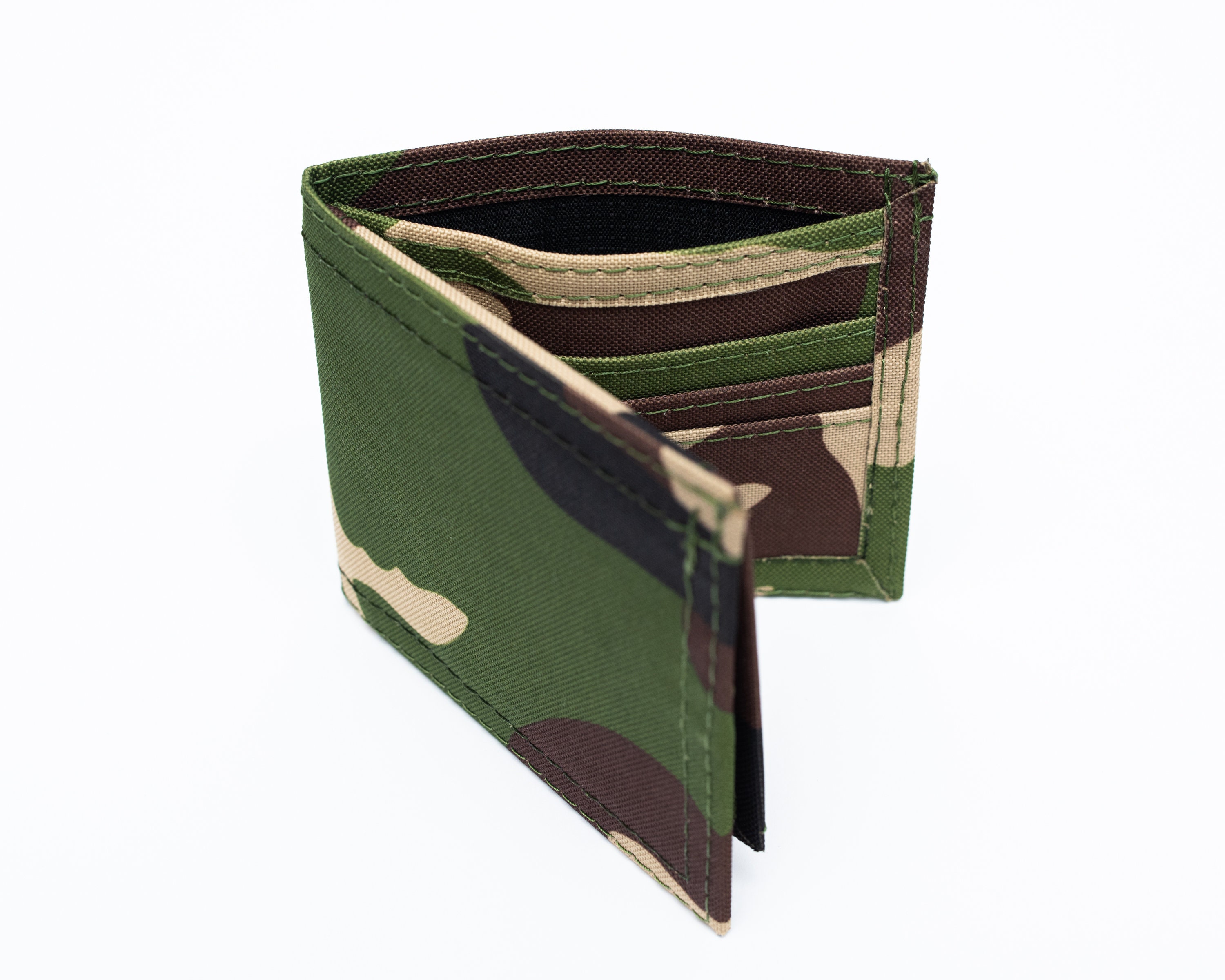 Men's Camo Waterproof Canvas Bi-fold Wallet, Sweat Resistant Men's ...