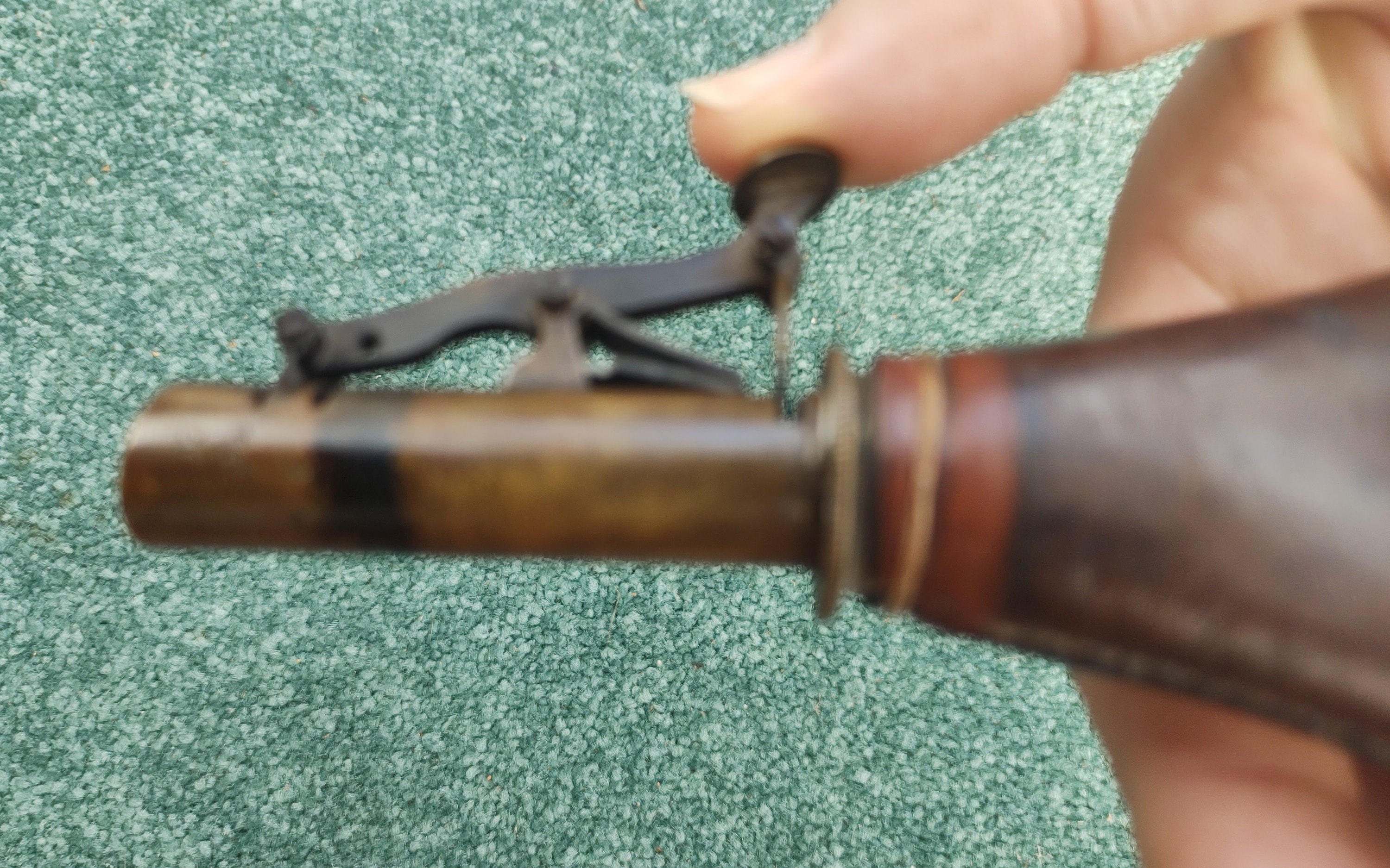 Antique Leather Powder / Shot Flask Pouch with Brass Feeder Spout - Etsy.de