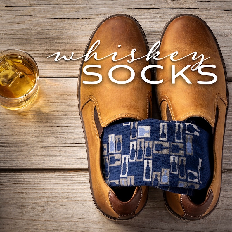 Groomsmen Socks in Retro Bourbon Pattern, for Bourbon Whiskey Sock ...