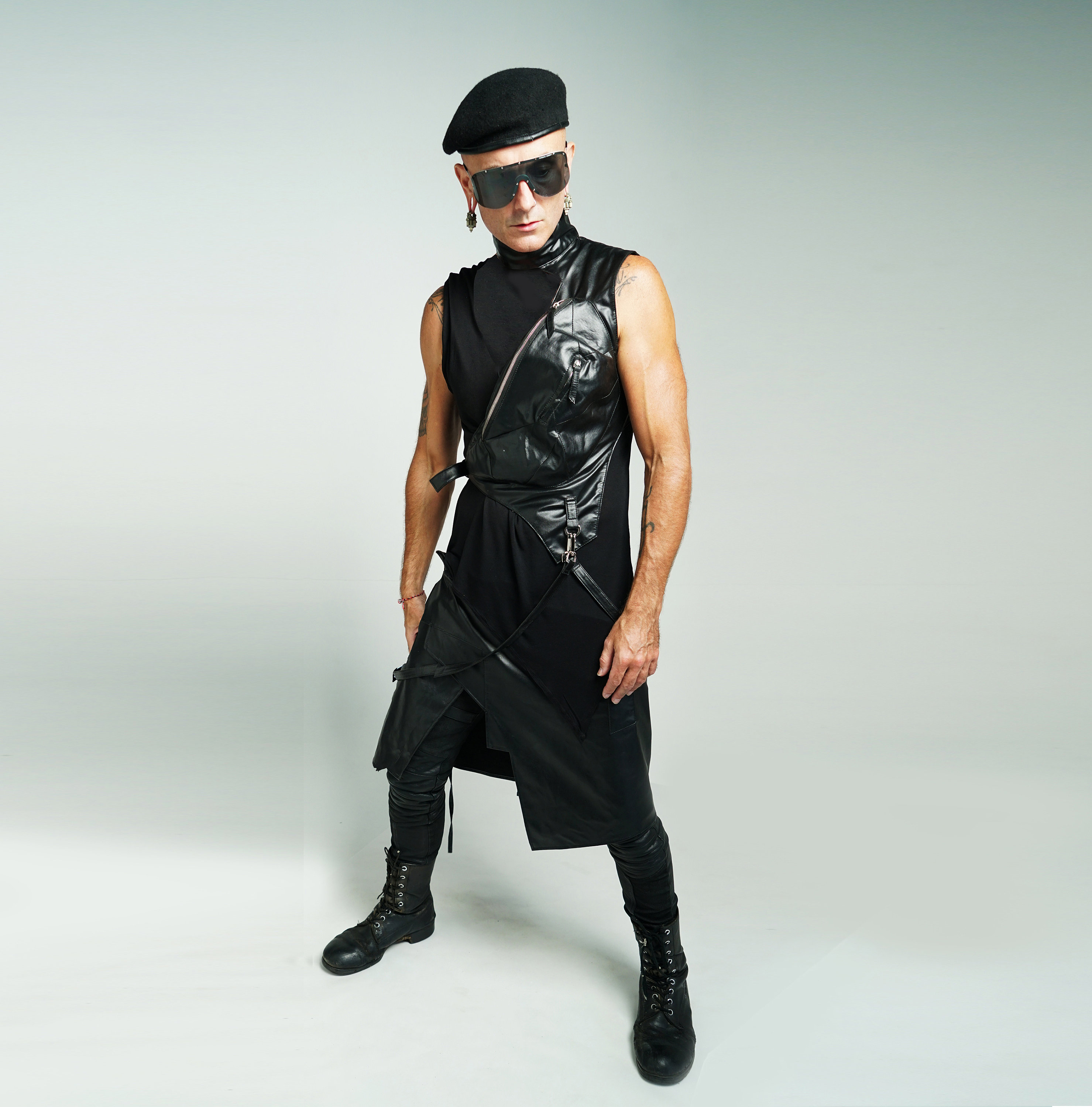 Androgynous Mens Fashion