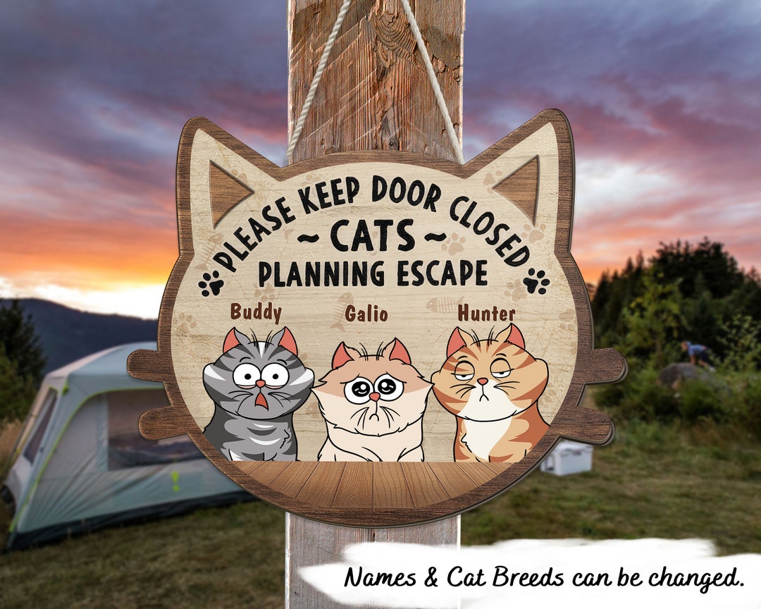 Cats Planning Escape - Gift for Cat Lovers, Cat Owners - Personalized ...