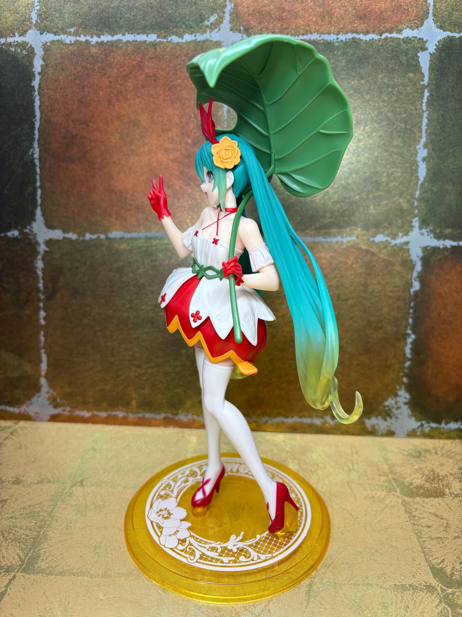 Hatsune Miku Wonderland Figure - Thumbelina November 2025 - Etsy