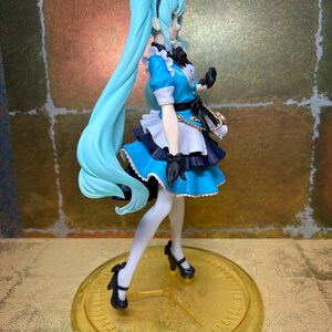 Hatsune Miku Princess AMP Alice Figure - Etsy Canada