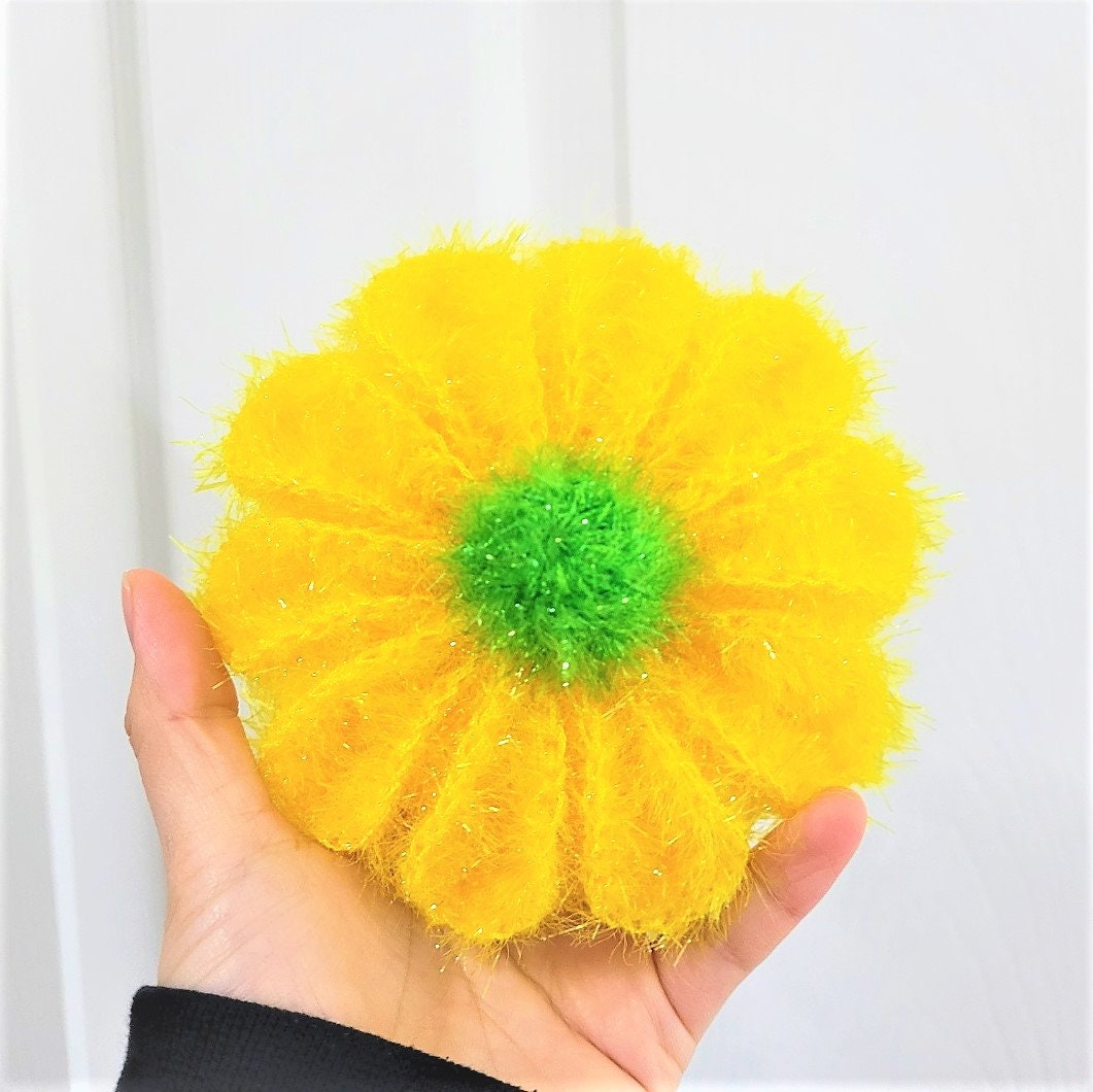 Flower Shape Dish Scrubber for New Home Gift Baby shower Gift 100% ...