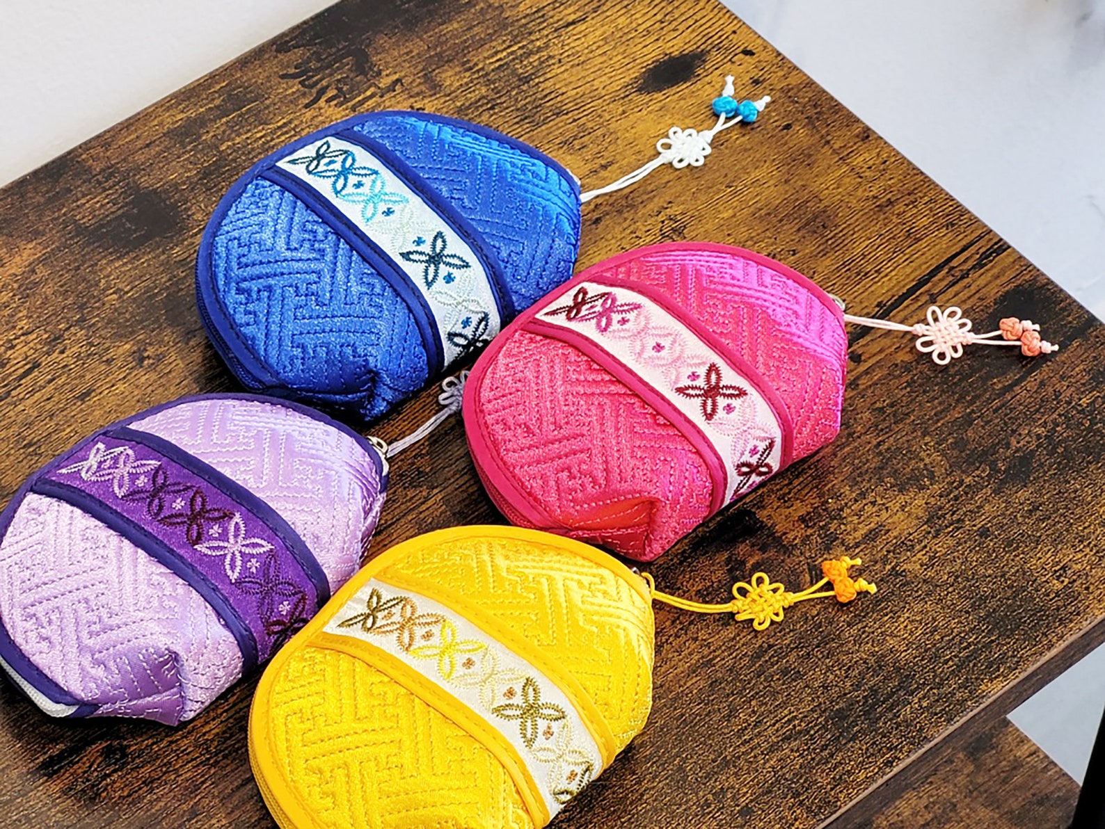 Korean Traditional Style Dumpling Shaped Coin Pouch | Small Zipper ...