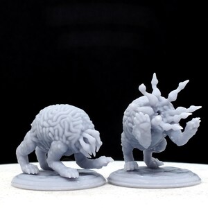 2 Brain Devourer Miniature Models, 3D Resin Prints. Available Printed ...