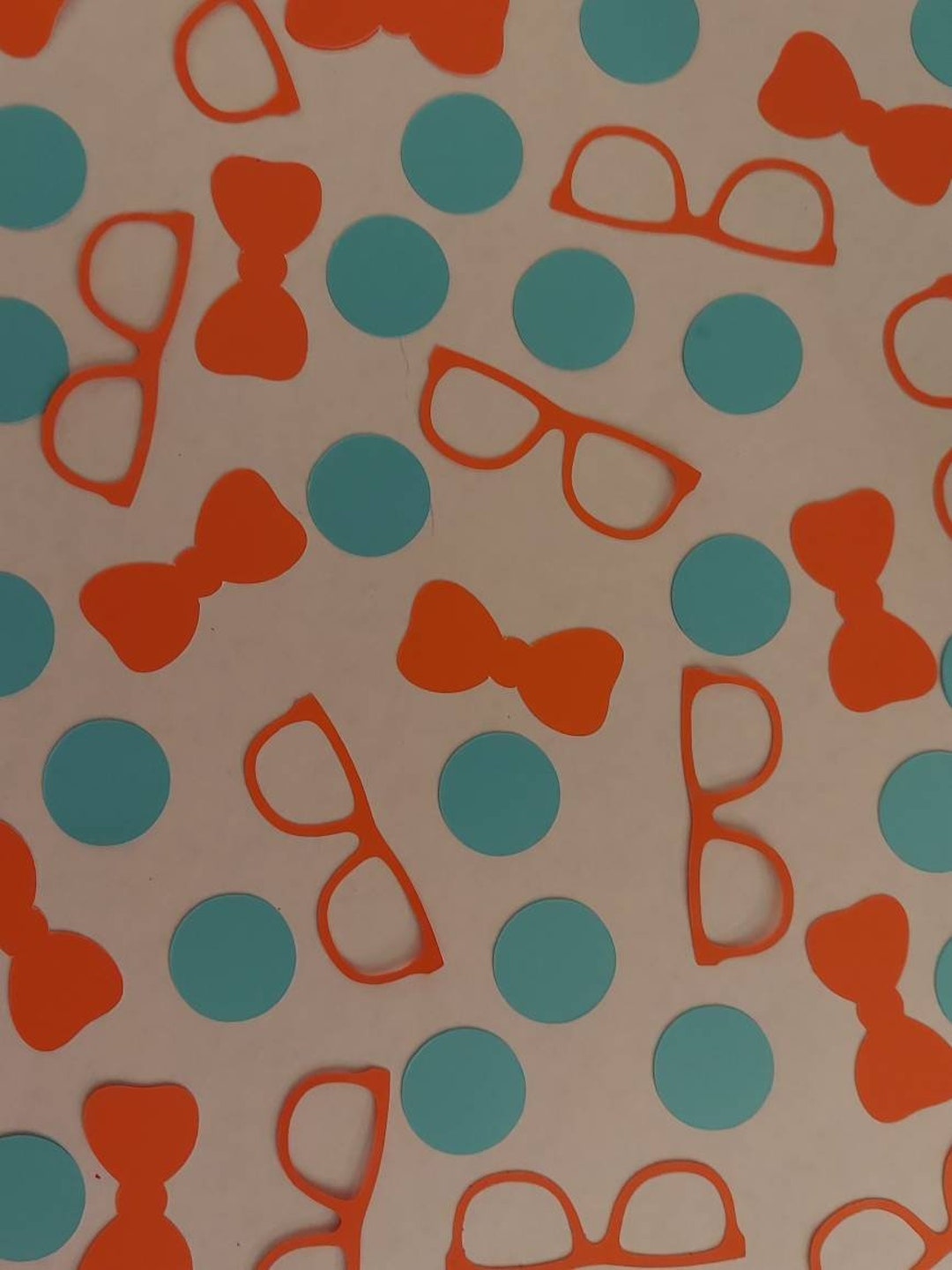 Blippi Table Confetti - Etsy
