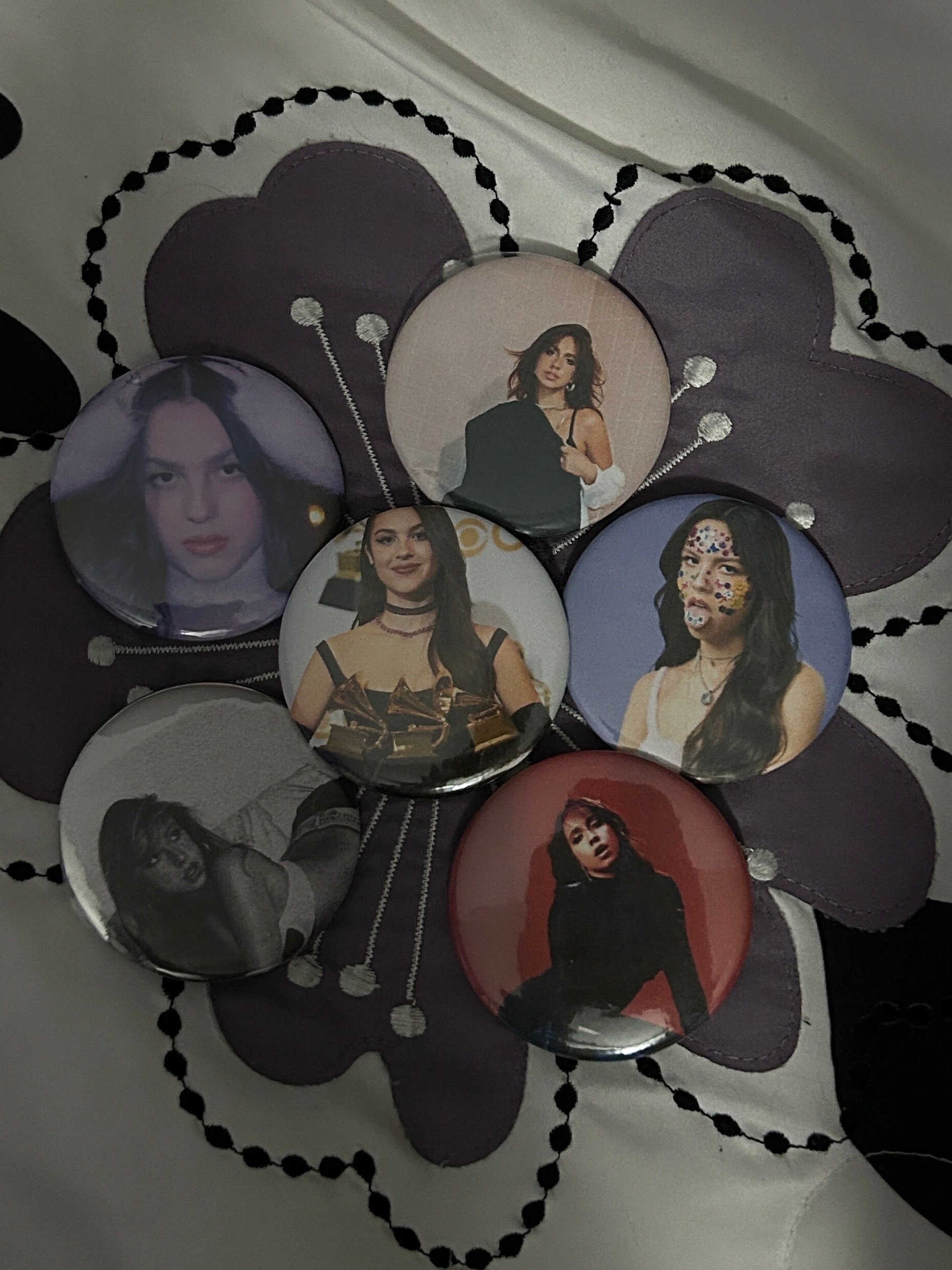 Tate Mcrae X Olivia Rodrigo Button Pin Pack - Etsy