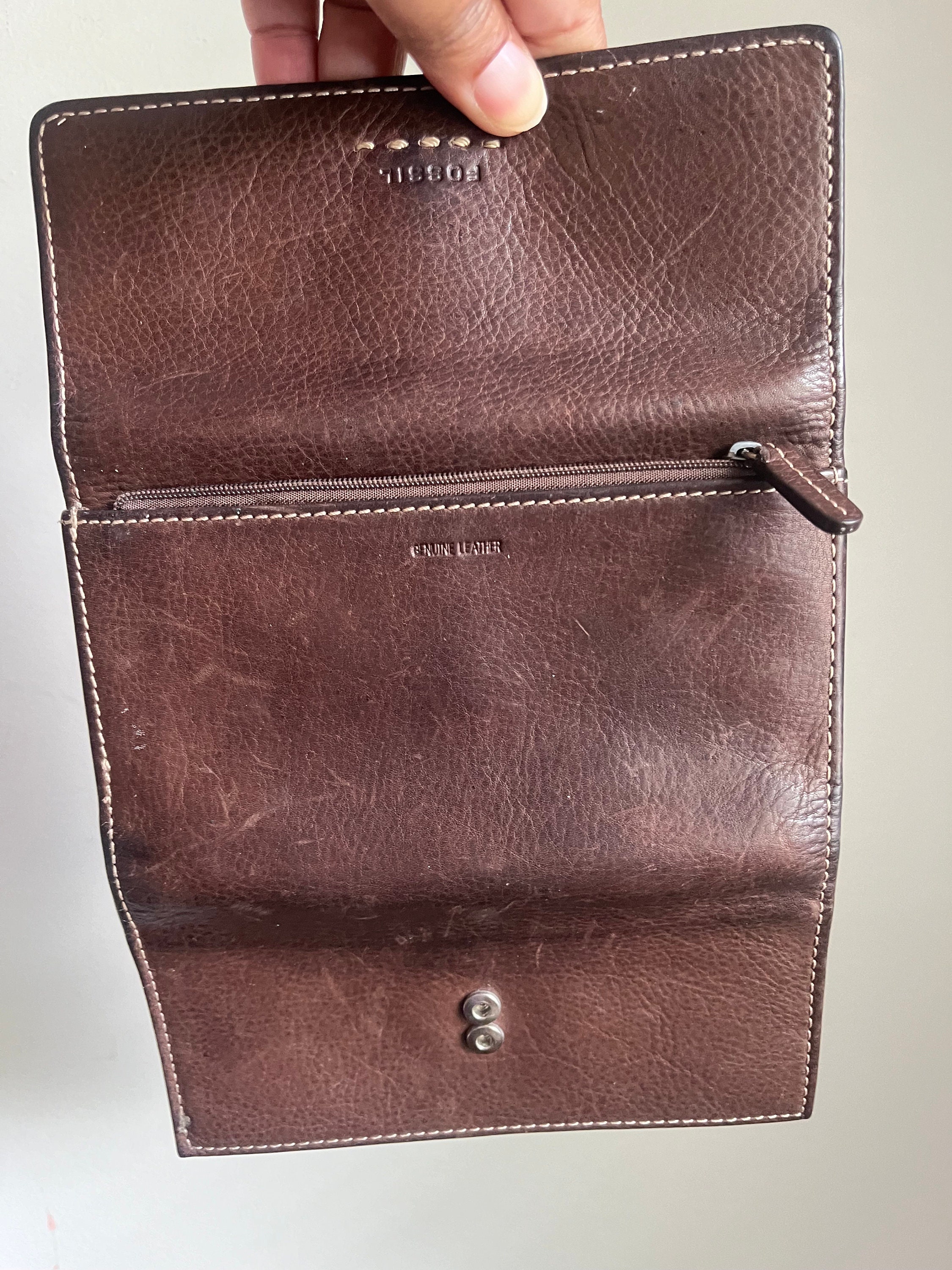 Fossil Vintage Brown Leather Trifold Wallet Billfold. Preppy. Classic ...