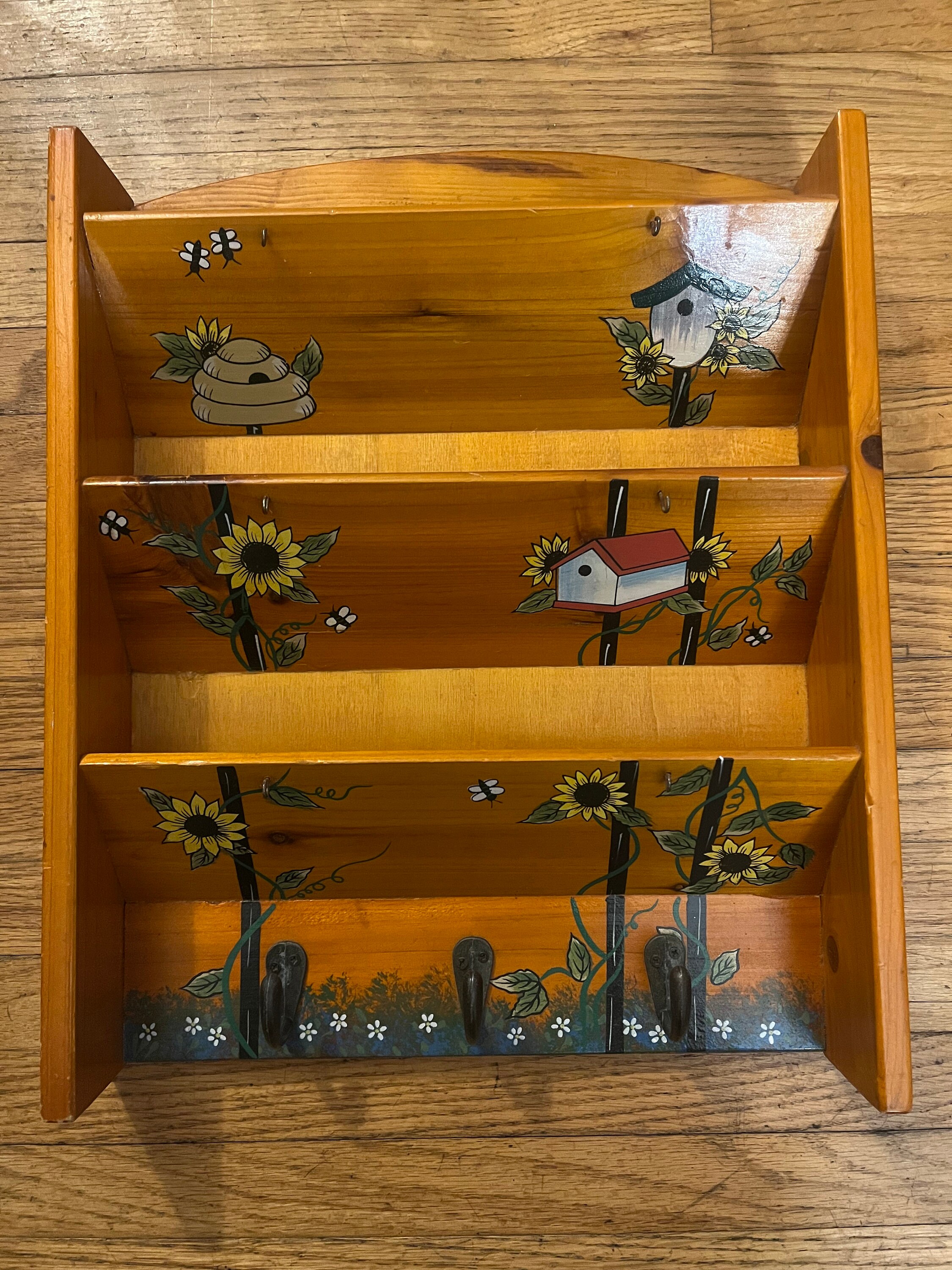 Vintage Wood Hand Painted Letter Key Holder Wall Mount. Vintage Key ...