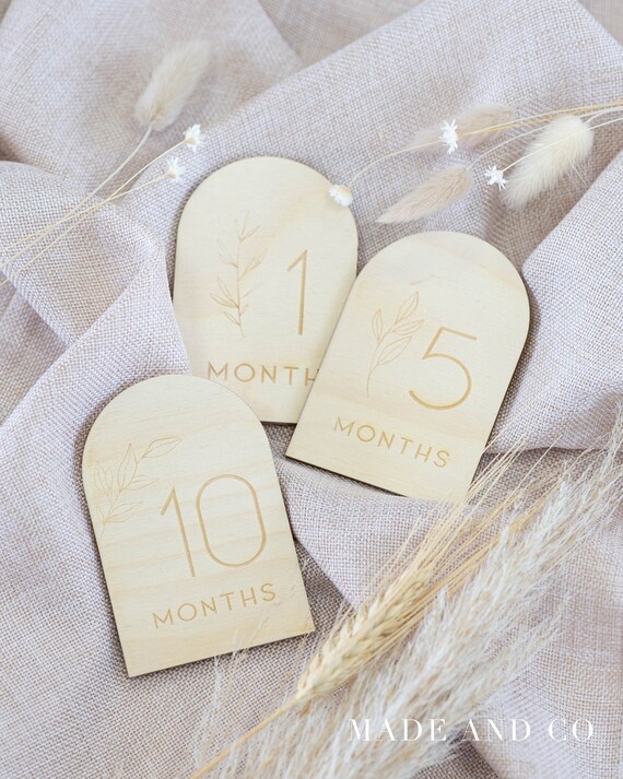 CUSTOM Wooden Baby Milestone Cards Engraved Natural | Etsy