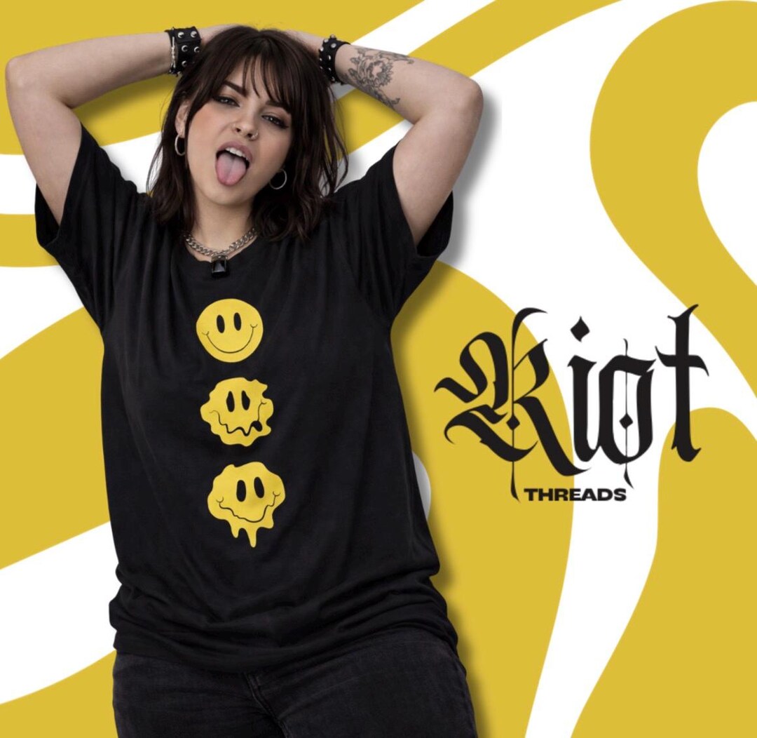 Melting Smiley Faces Tee | Drip Grunge Graphic T-shirt - Etsy