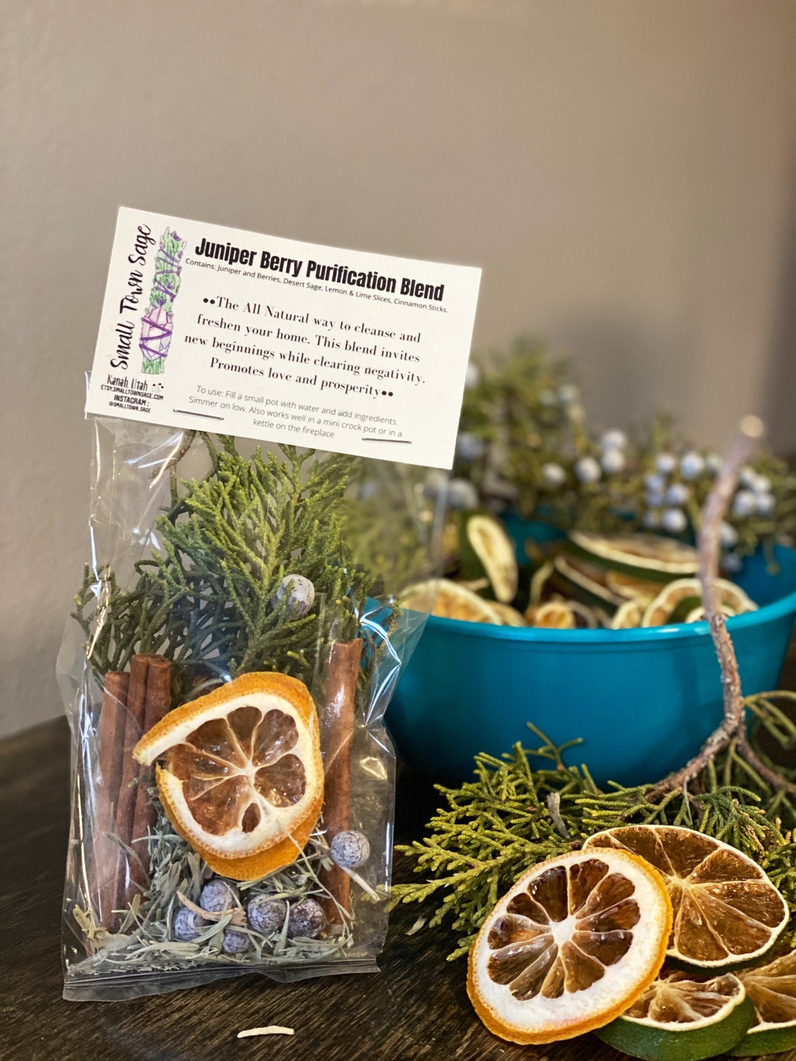 New Moon Mist Simmer Pot Blend – Juniper, Sage, Citrus & Cinnamon ...