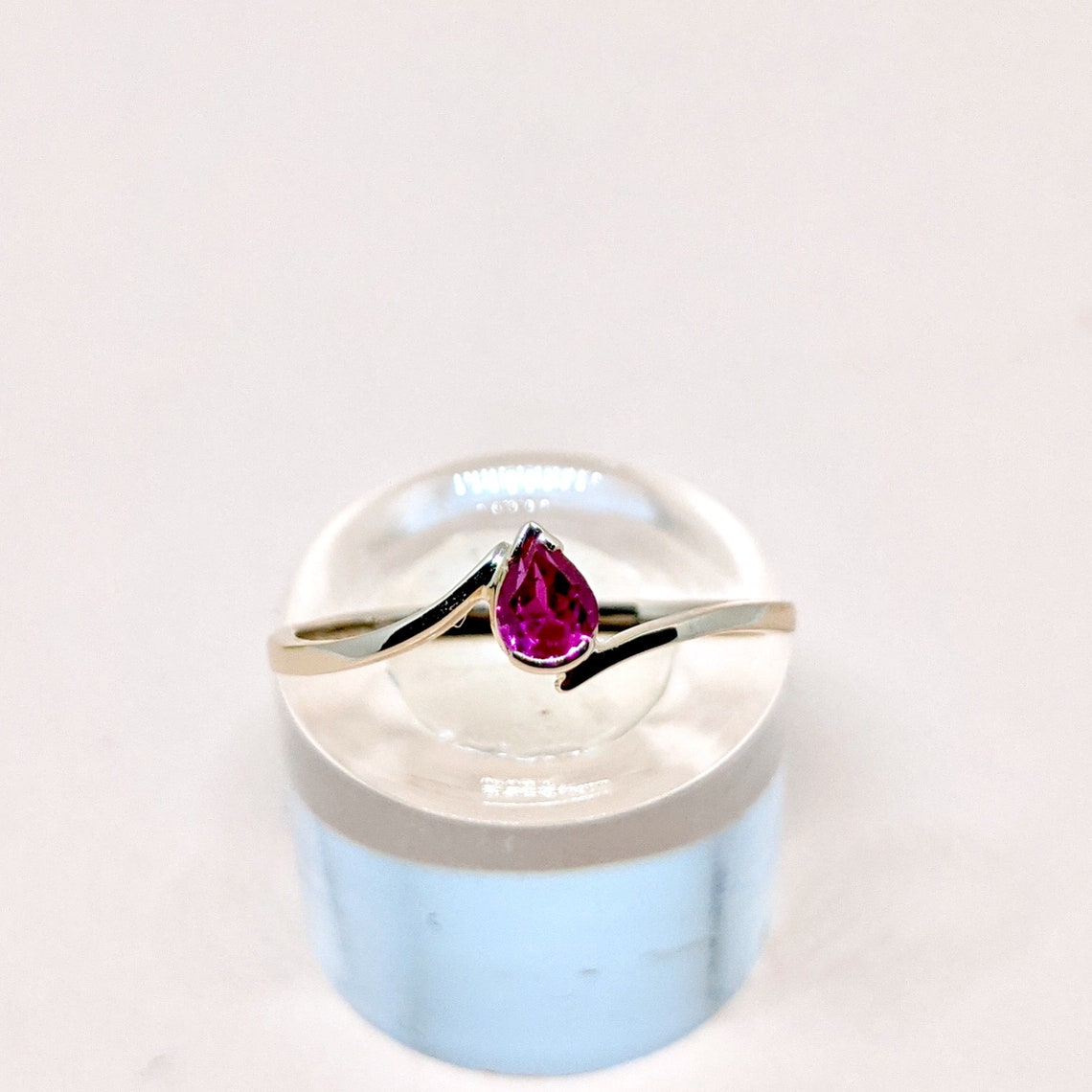 14k Gold Ruby Art Deco Ring Stackable Solid Gold Ring Dainty | Etsy