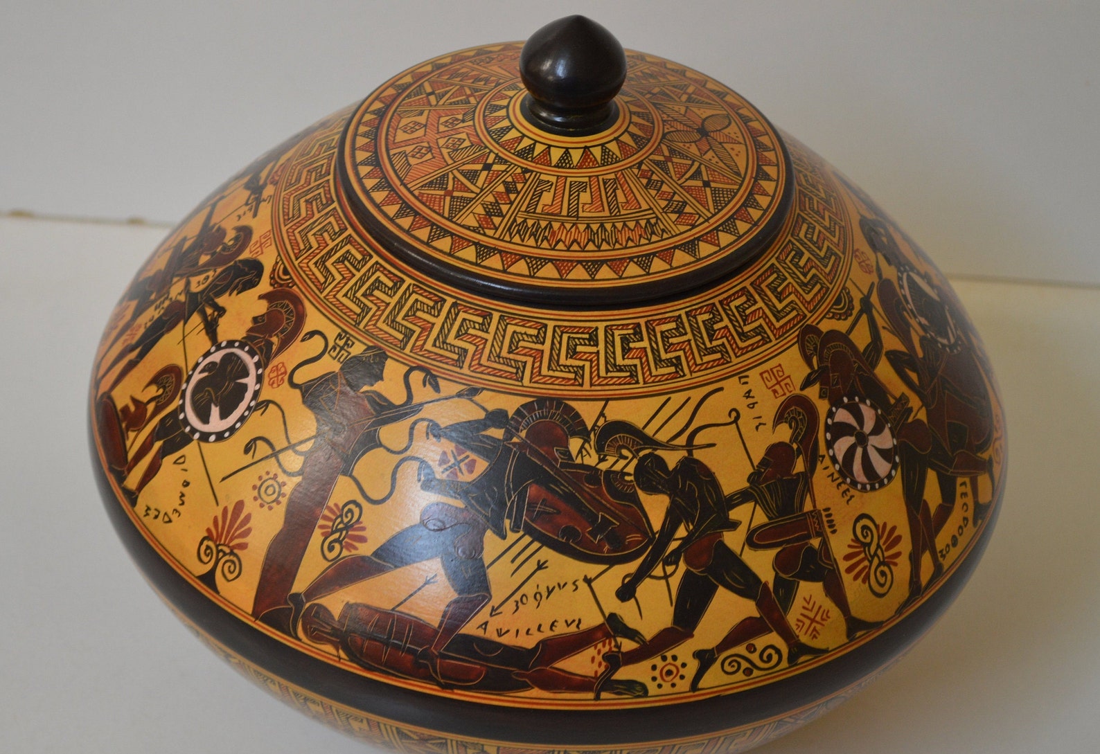 Greek Pottery, Hand Made Replica, Pixis, the Battle of Troy - Etsy
