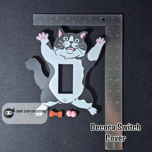 Funny Cat Light Switch Cover Plate With Spinning Fur Balls and Bow Tie ...