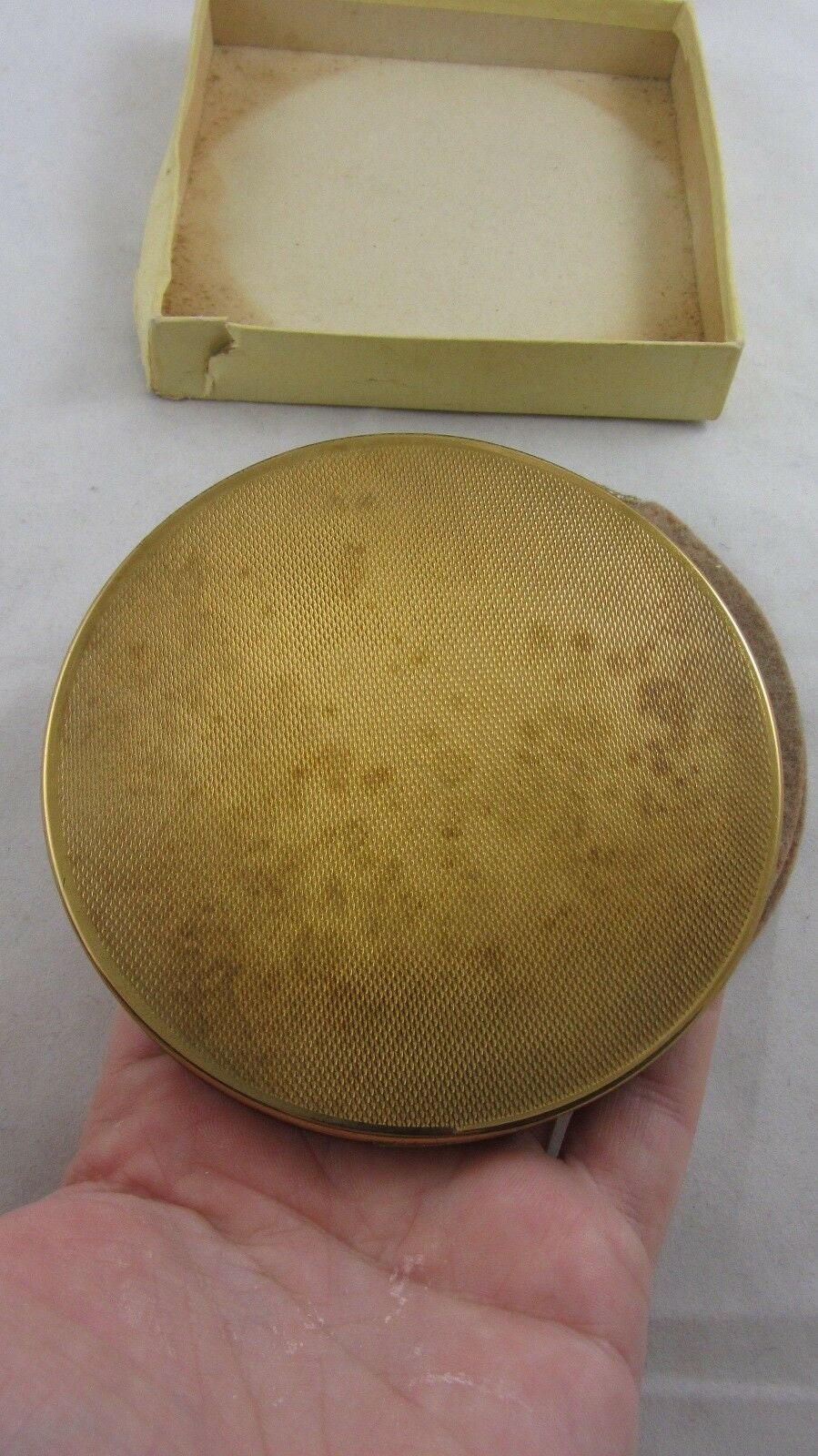 Vintage Zenette Compact England 1940's Pancake Galleon Ship Goldtone ...