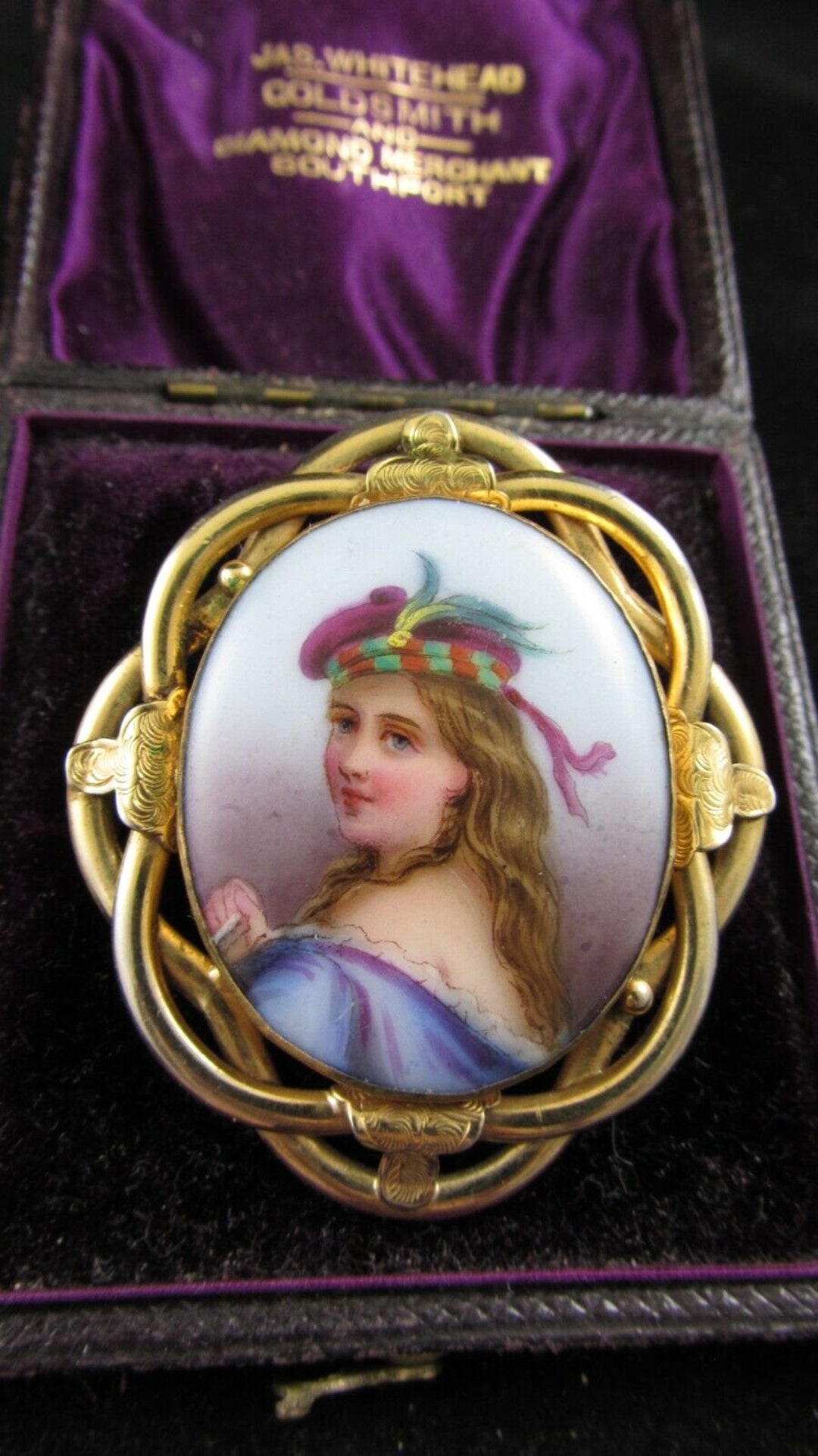 Stunning Antique Yellow Metal Scottish Highland Lass Portrait Brooch ...