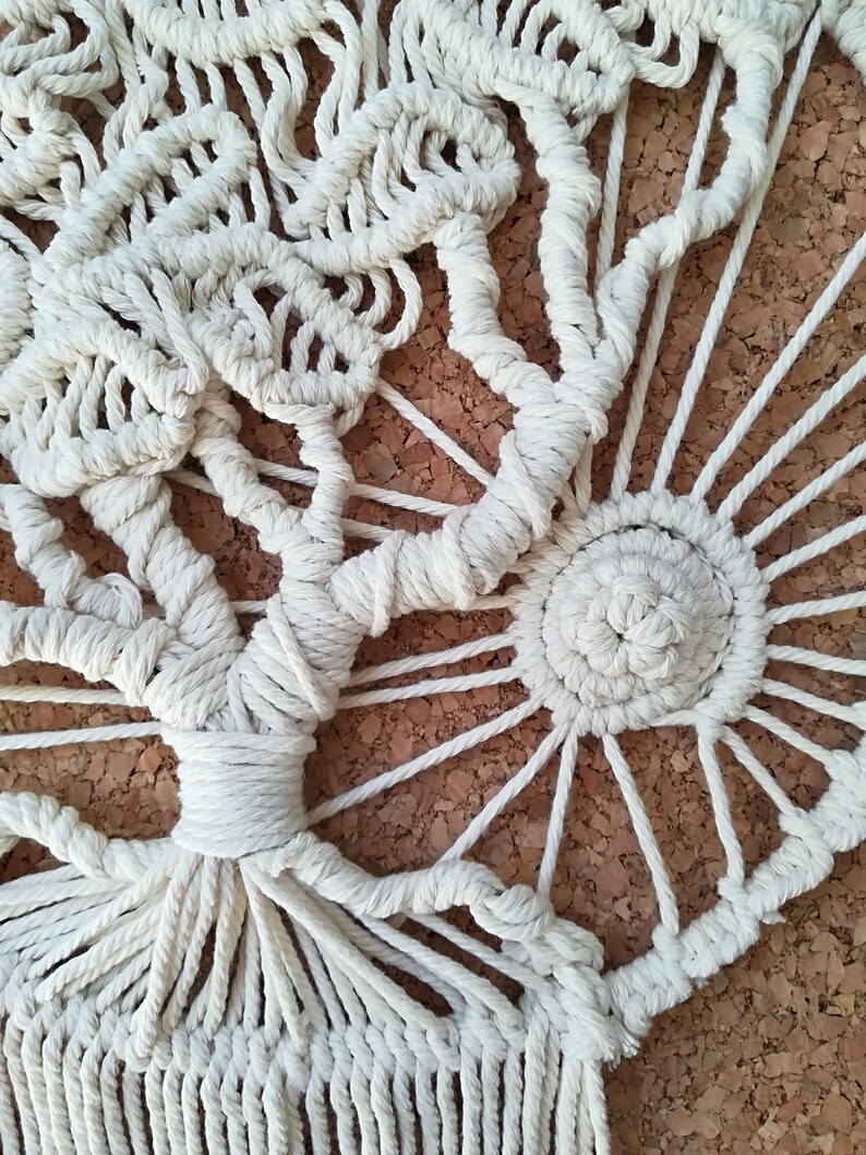 Lebensbaum Makramee / Tree of life rundes Makramee Boho-Chic - Etsy.de