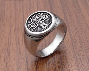 Tree Signet Ring - Etsy