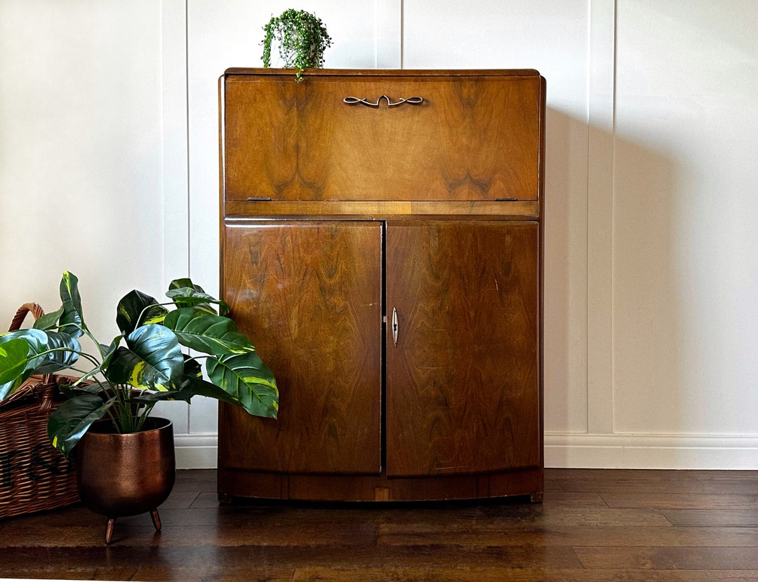 Art Deco Vintage Cocktail Cabinet, Entertainment Bar, Walnut Whiskey ...