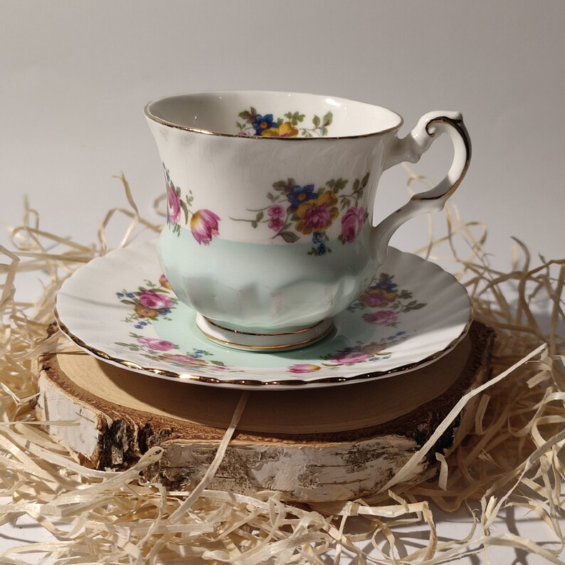 Elizabethan Collectible Bone China Cup and Saucer, English Bone China ...