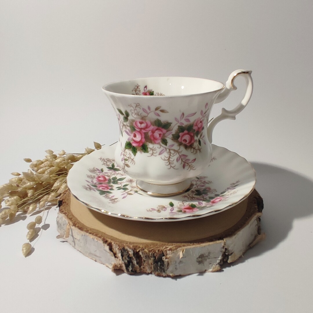 Royal Albert Collectible Bone China Coffie Cup and Saucer, English Bone ...