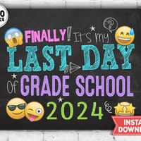 Last Day of 8th Grade Printable Peace Out 8th Grade Chalkboard Sign ...