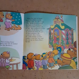 1984 the Berenstain Bears "meet Santa Bear" Paperback for Reading ...