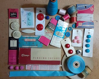 Vintage Sewing Supplies Lot Thread Needle Packet Button Cards Bias Tape ...
