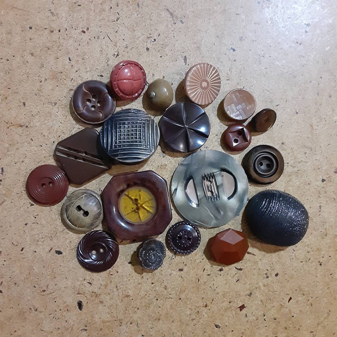20 Vintage Brown Buttons, Assorted Old Sewing Supplies Notions for ...