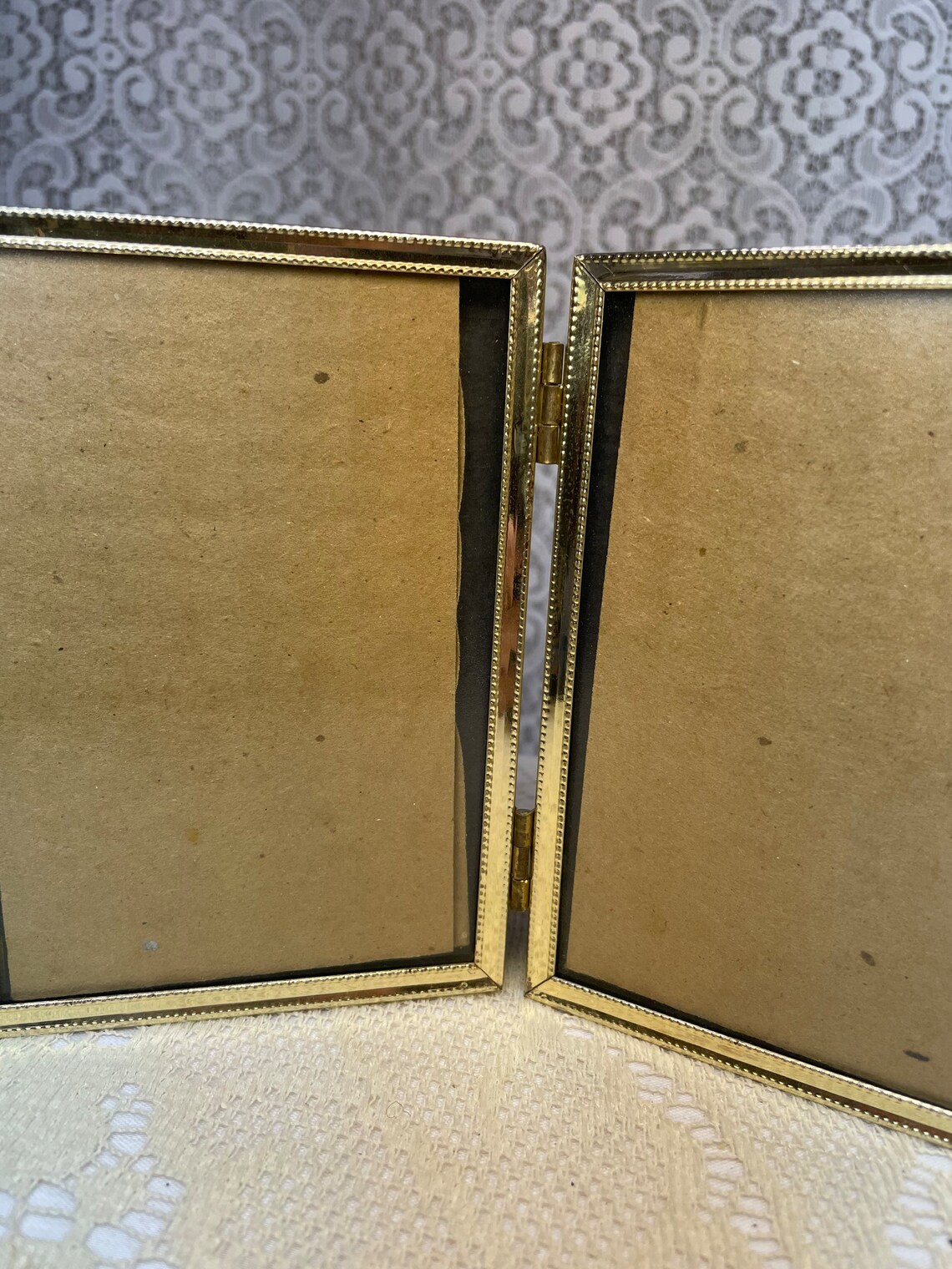 Vintage 3.5x5 Gold Metal Triple Picture Frame vintage - Etsy